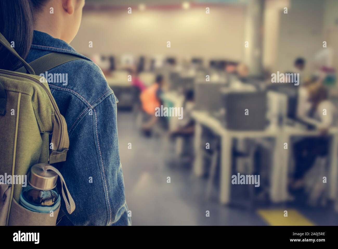Classroom attendance hi-res stock photography and images - Alamy