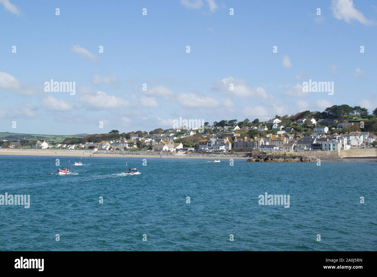 Marazion beach st michael’s mount hi-res stock photography and images ...