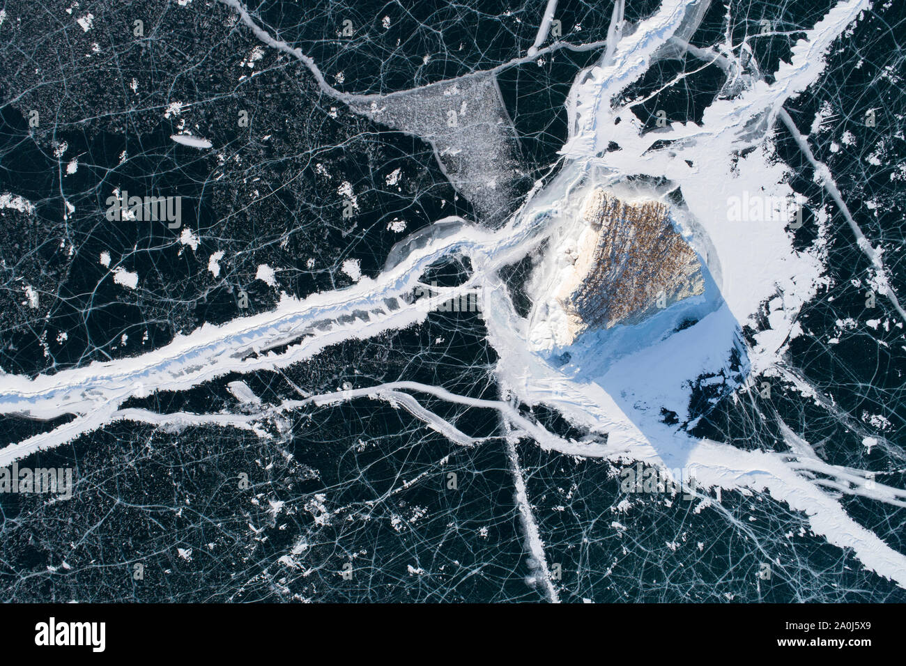 Aerial view small island frozen hi-res stock photography and images - Alamy