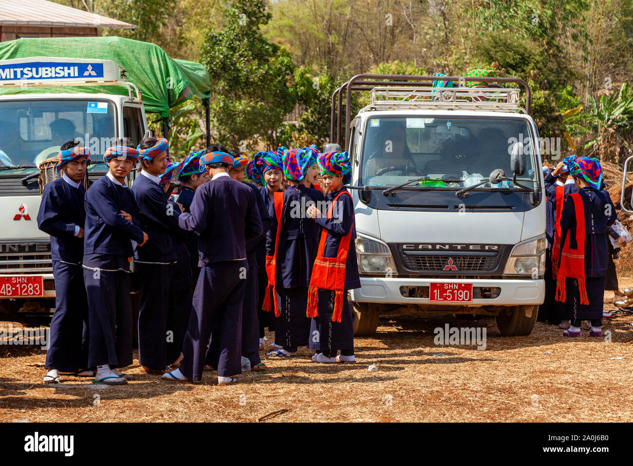 Paoh ethnic minority in traditional hi-res stock photography and images ...