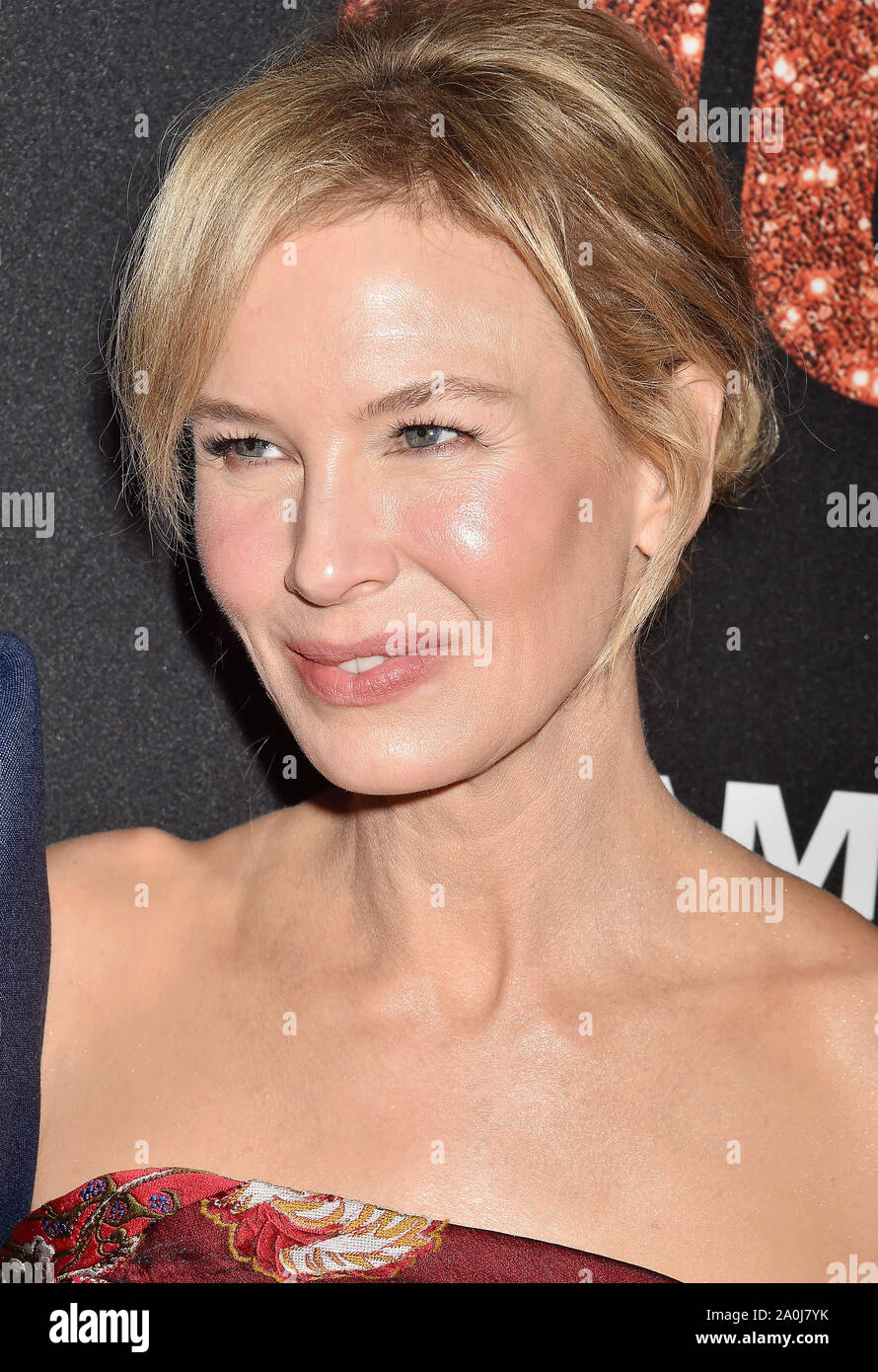 BEVERLY HILLS, CA - SEPTEMBER 19: Renee Zellweger attends the LA ...