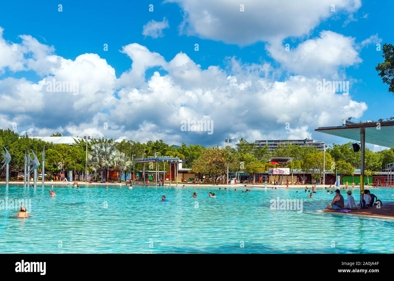 CAIRNS, AUSTRALIA - NOVEMBER 11, 2018: Stunning public swimming pool ...
