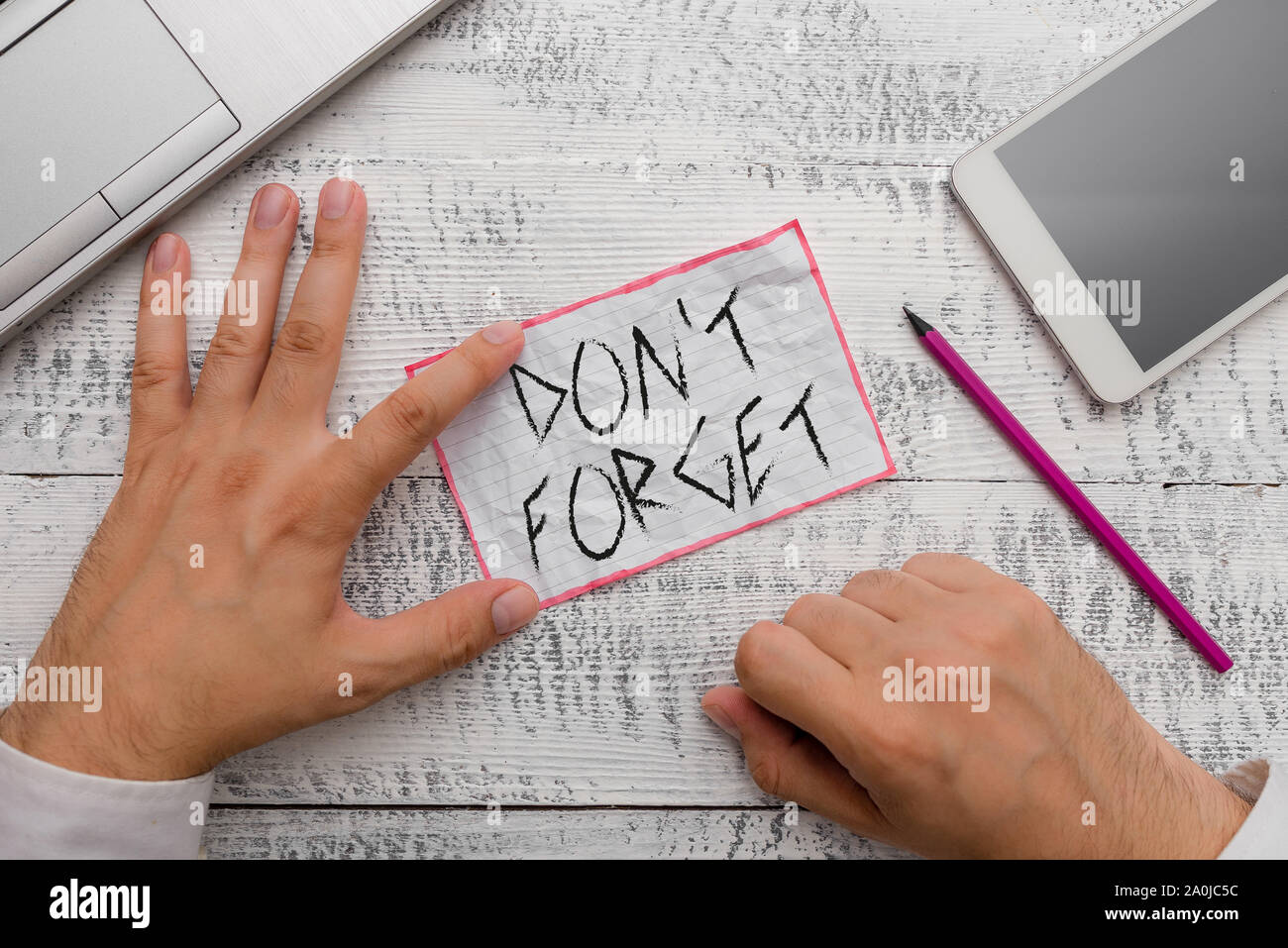 Writing note showing Don T Forget. Business concept for Know by Heart ...