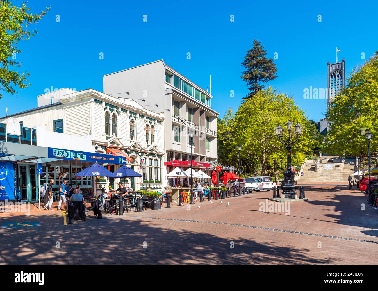 Cathedral nelson new zealand road hi-res stock photography and images ...