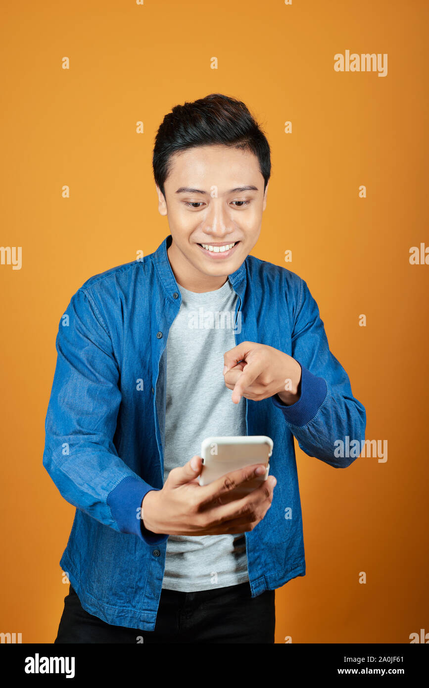 Surprised chinese man hi-res stock photography and images - Alamy