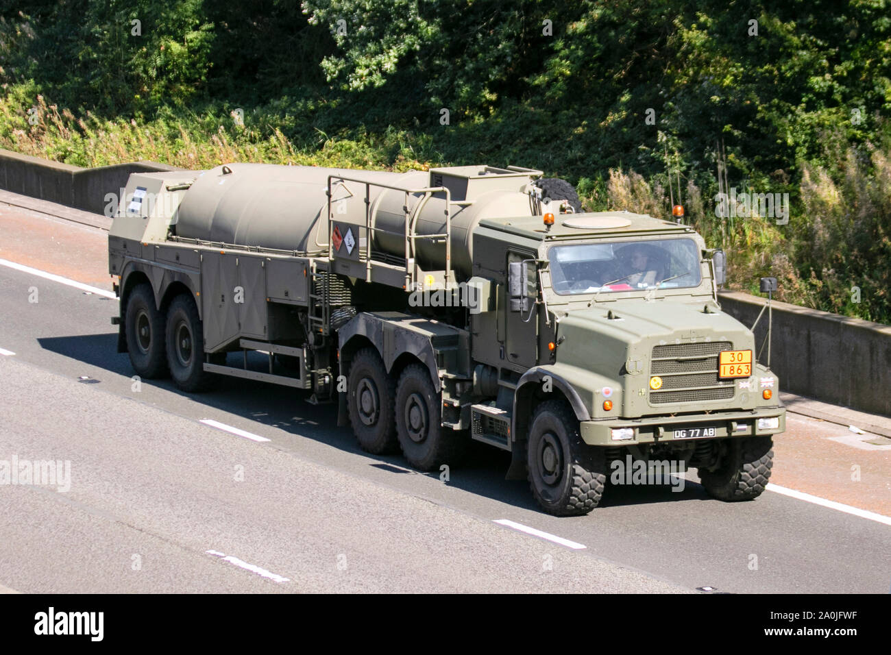 Oshkosh truck hi-res stock photography and images - Alamy