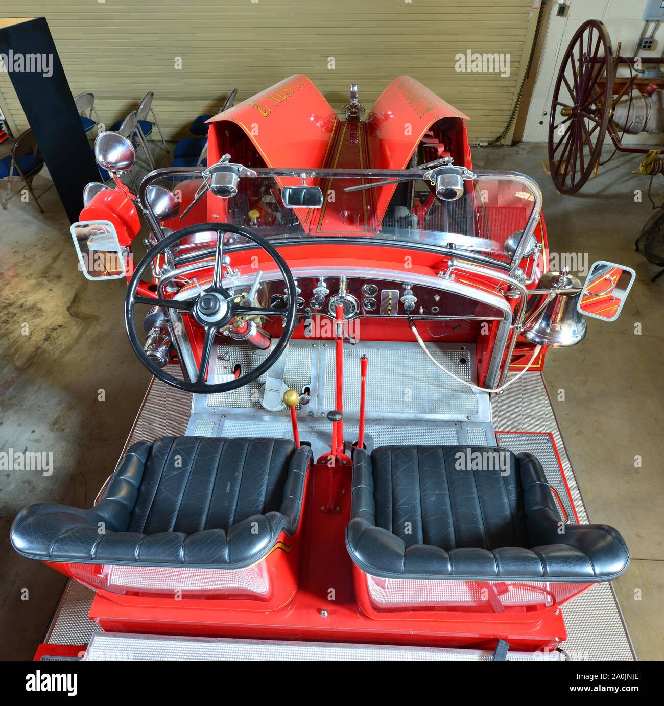 A vintage American fire engine Stock Photo - Alamy