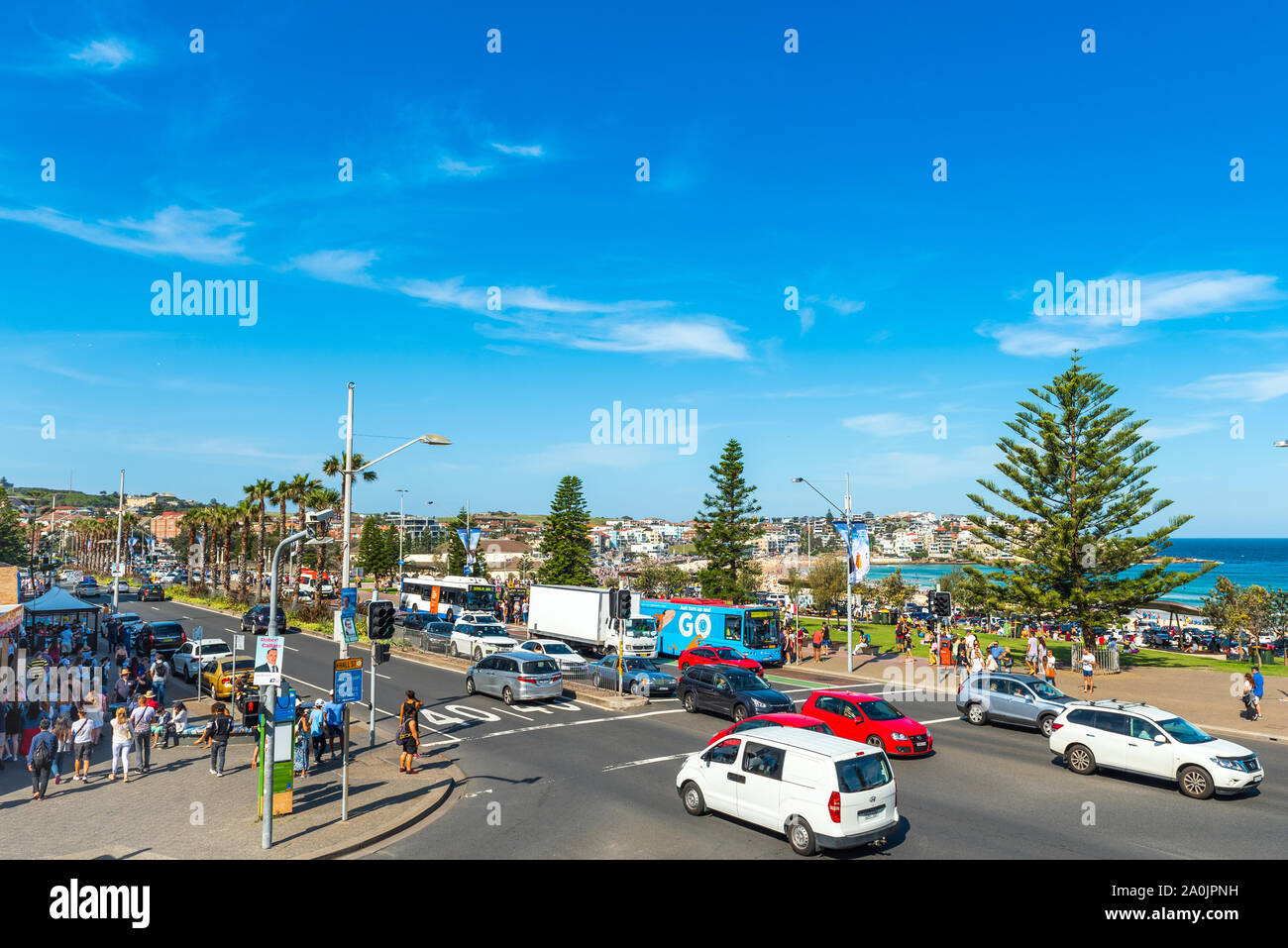 Promenade bondi beach hi-res stock photography and images - Alamy