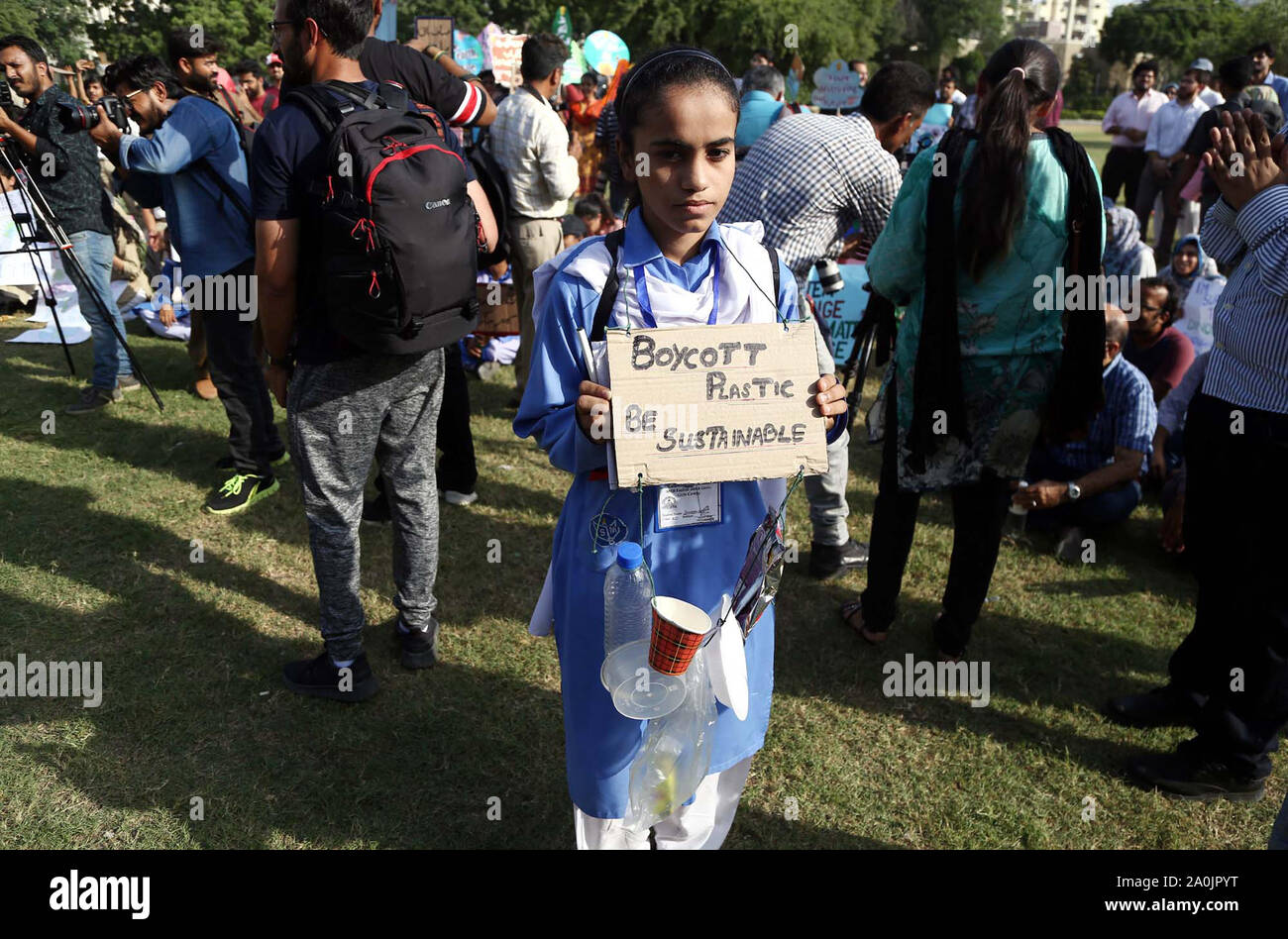 Pakistan. 20th Sep, 2019. Participants are holding awareness walk in ...
