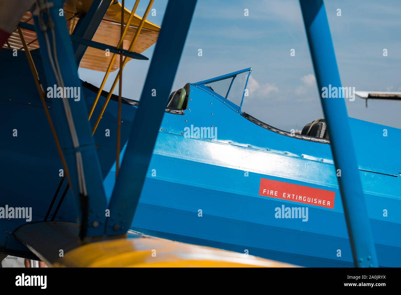 Historic plane with propeller hi-res stock photography and images - Alamy