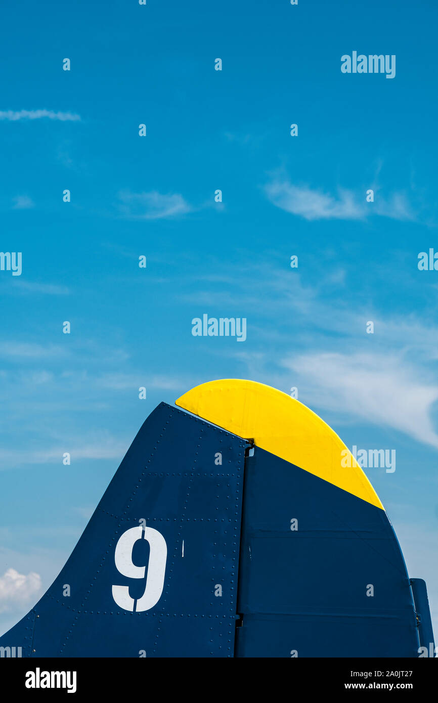 Tail wing hi-res stock photography and images - Alamy