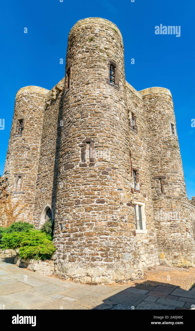 RYE, UK - SEPTEMBER 15, 2019: The 14th-century Ypres Tower, which ...