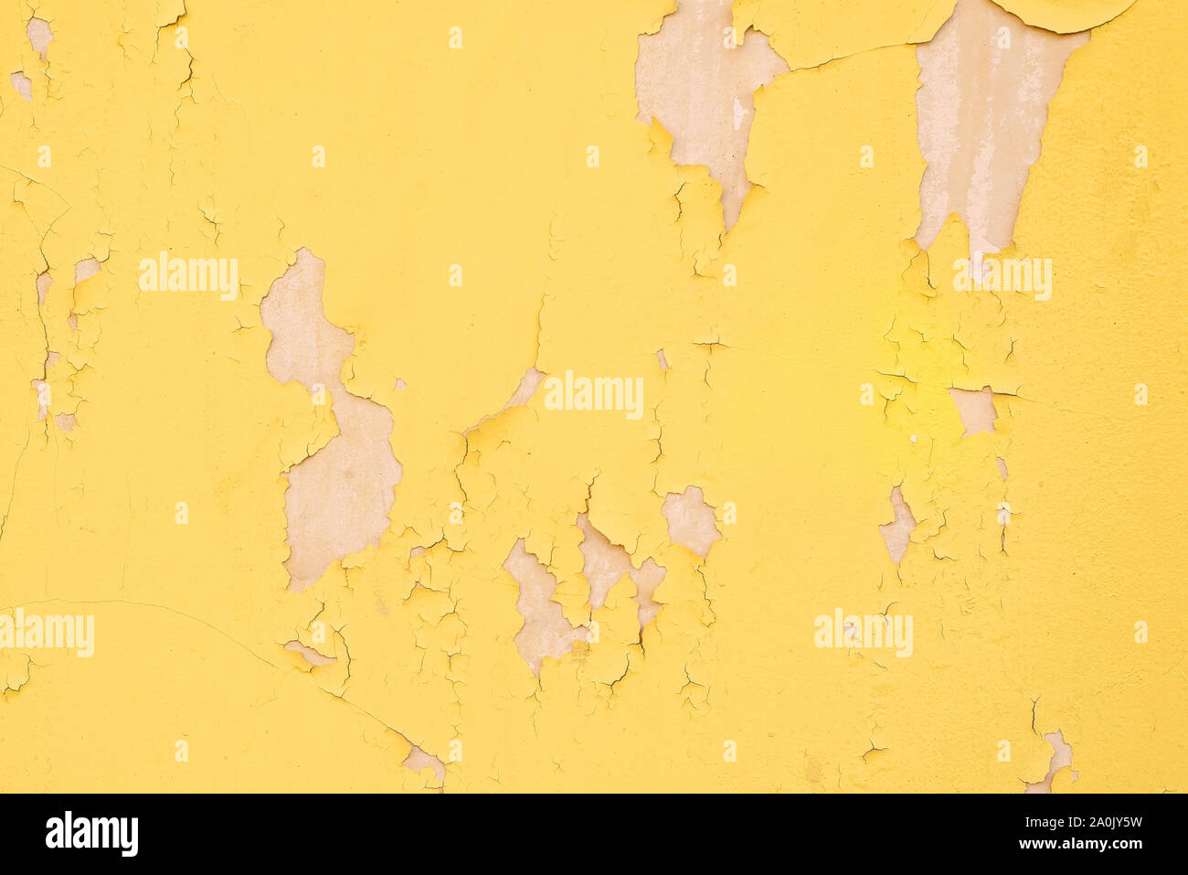 Texture of cracked yellow wall background. Old cracked background Stock ...