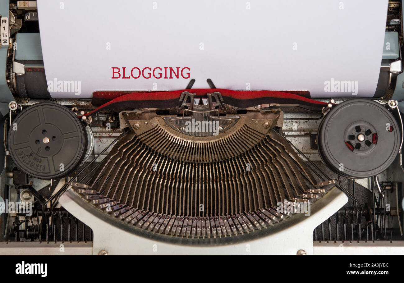 Typewriter top view hi-res stock photography and images - Alamy