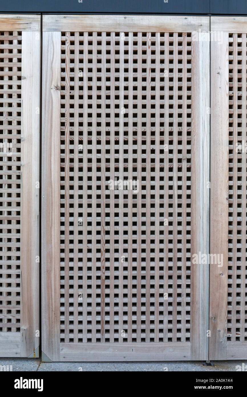 Wooden Screen Panel Boards Building Wall Structure Stock Photo - Alamy