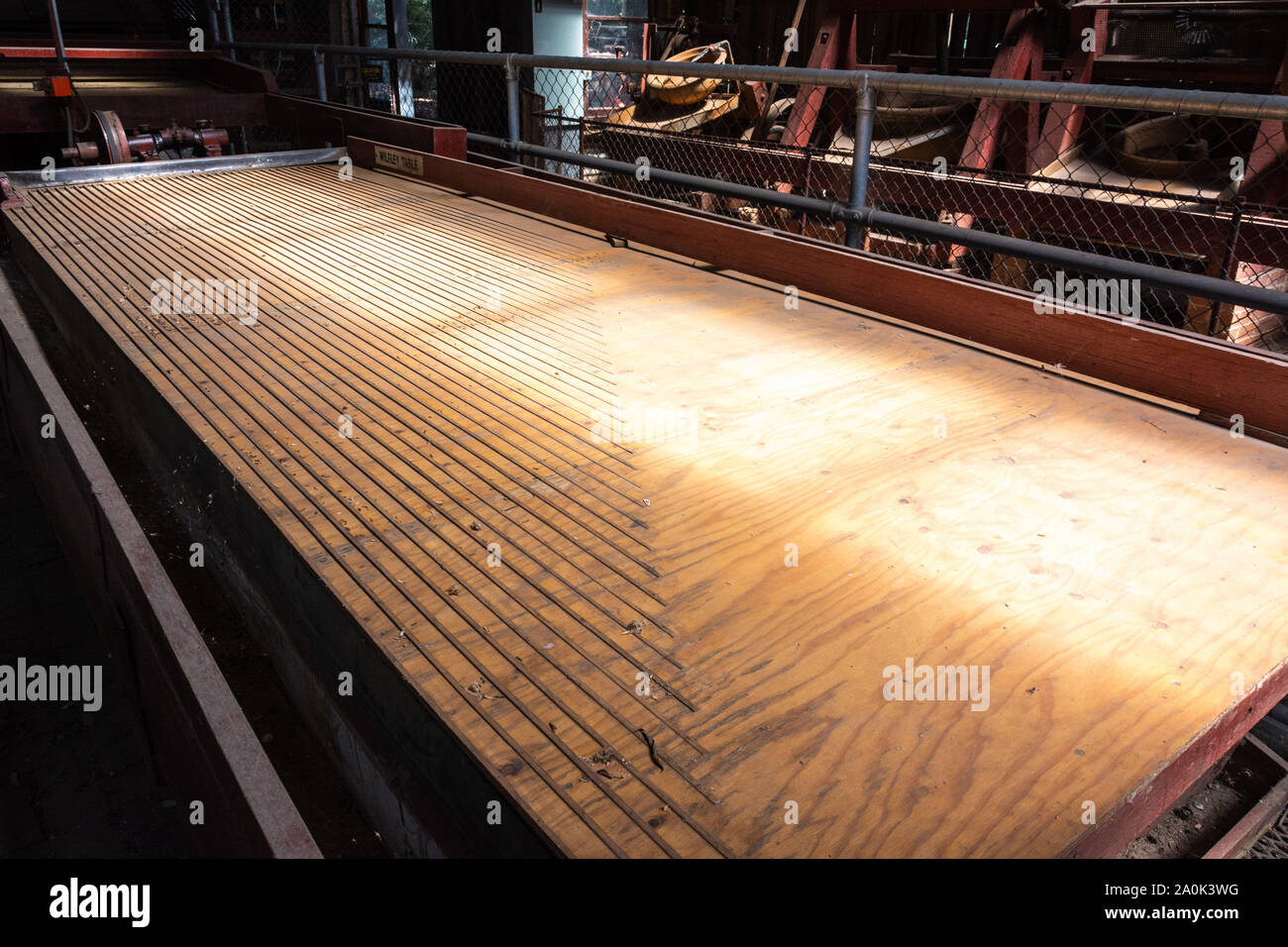 Wilfley table hi-res stock photography and images - Alamy