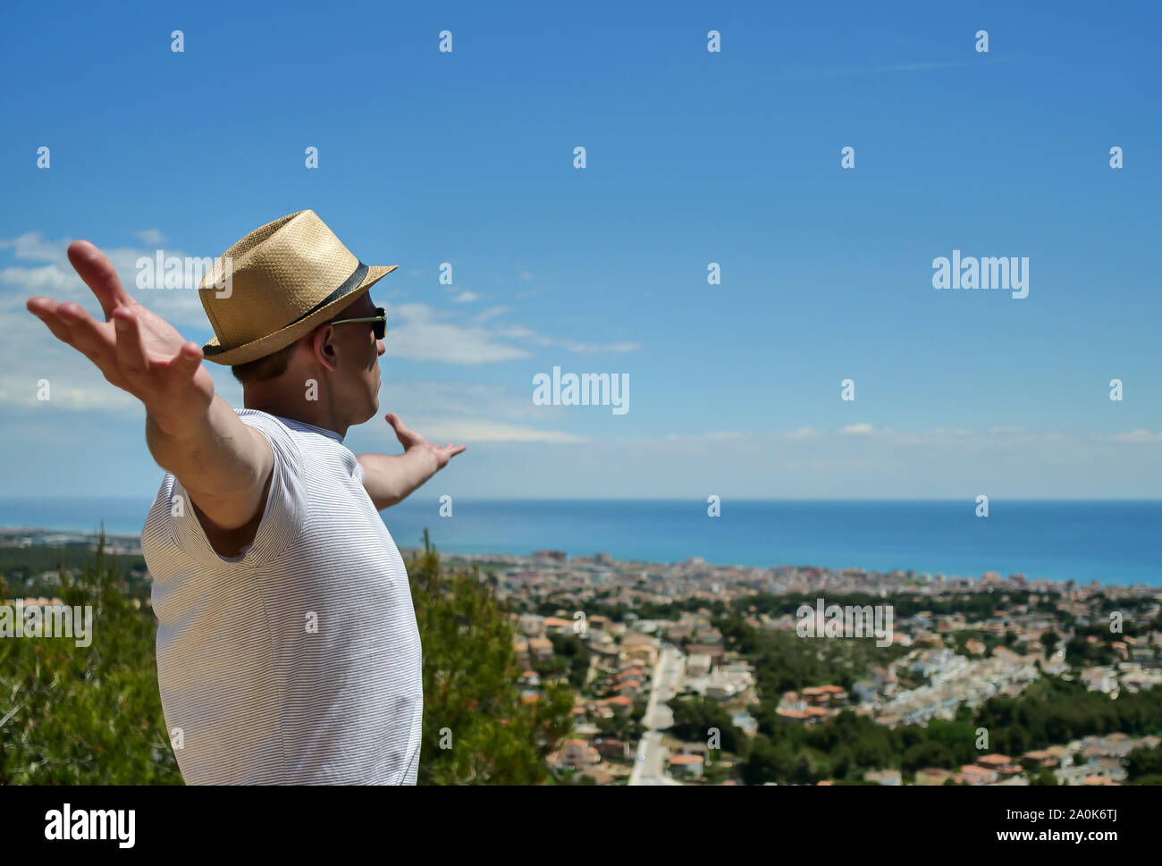 Freedom stands hi-res stock photography and images - Alamy