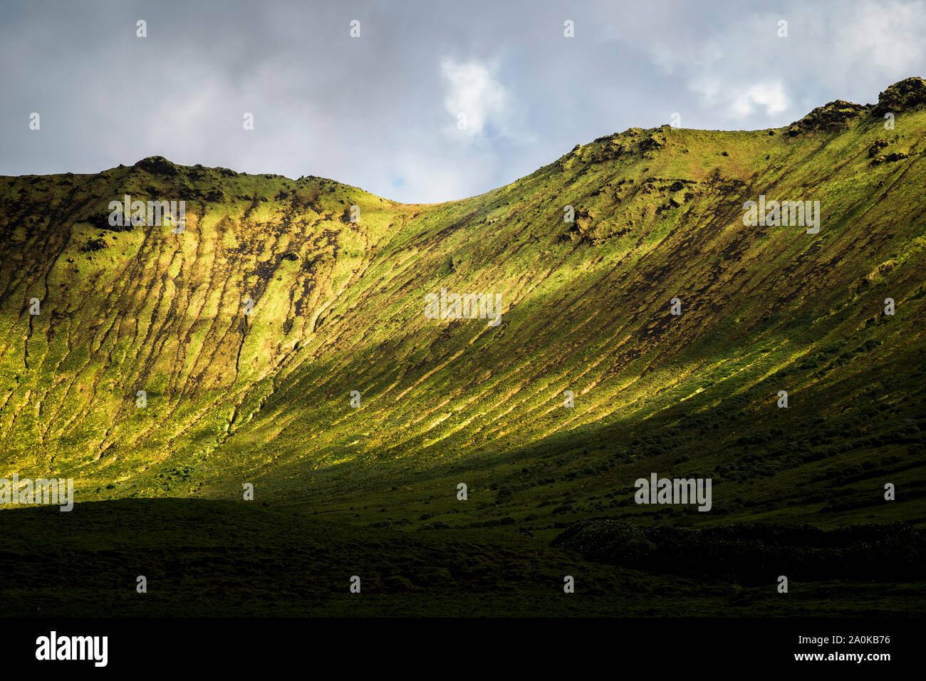 Volcano caldeirao hi-res stock photography and images - Alamy