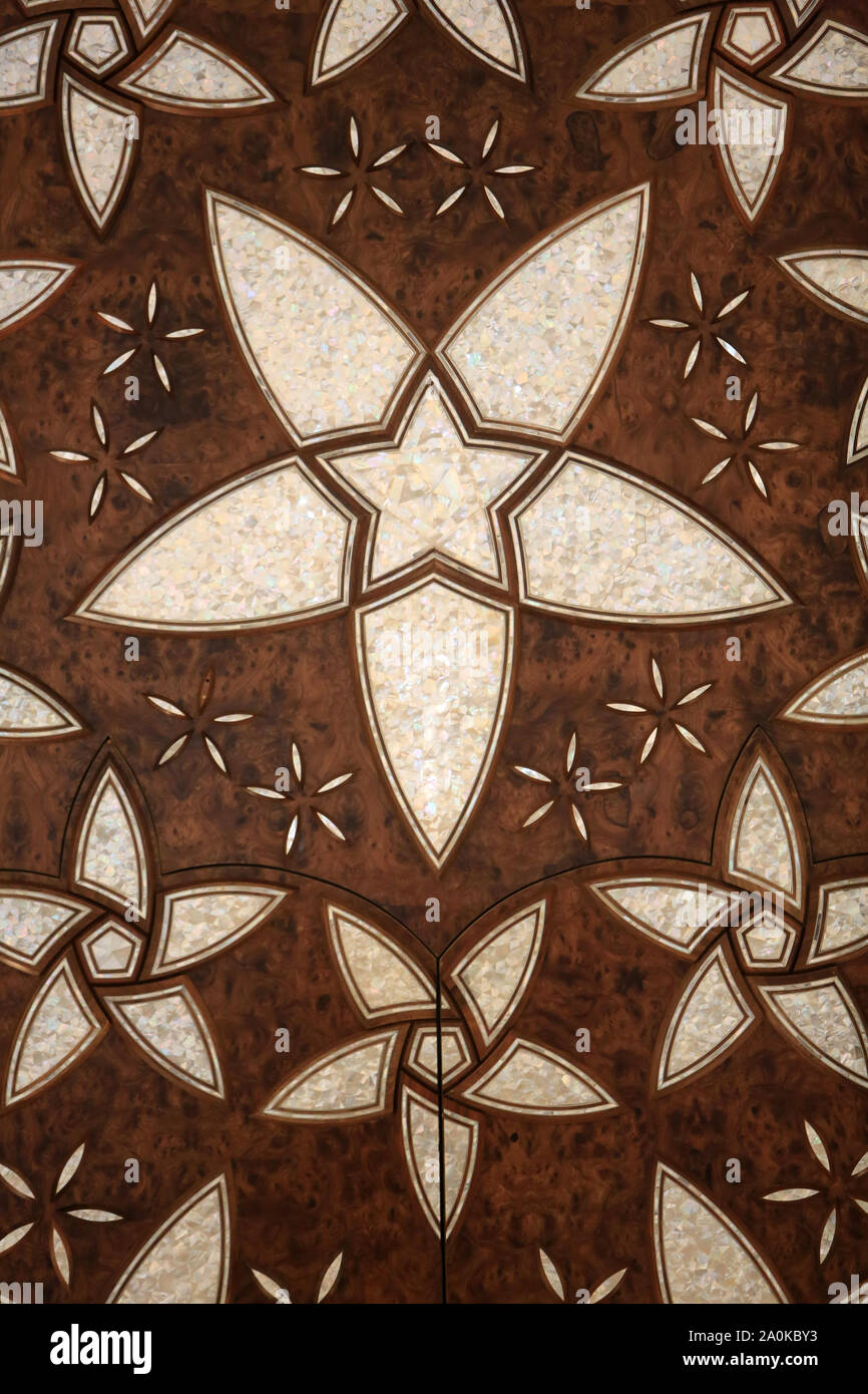 Décoration en nacre. Etoile. Mosquée Sheikh Zayed. 1995. Abou Dhabi ...