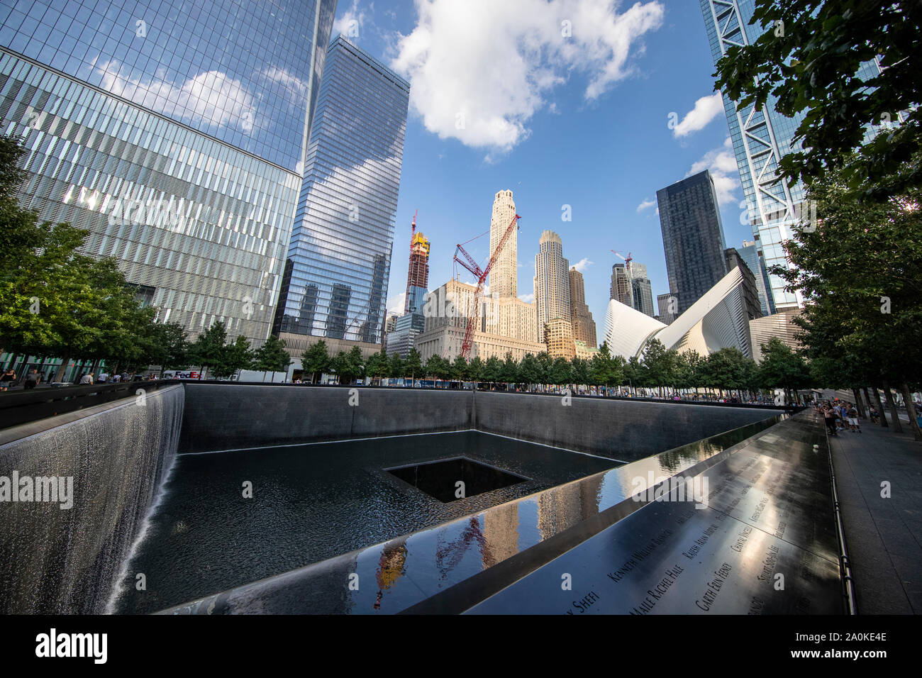 9 11 memorials reflecting pools hi-res stock photography and images - Alamy