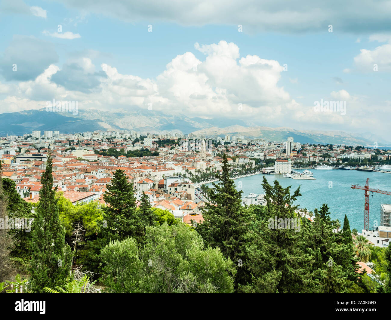 View of split Stock Photo - Alamy