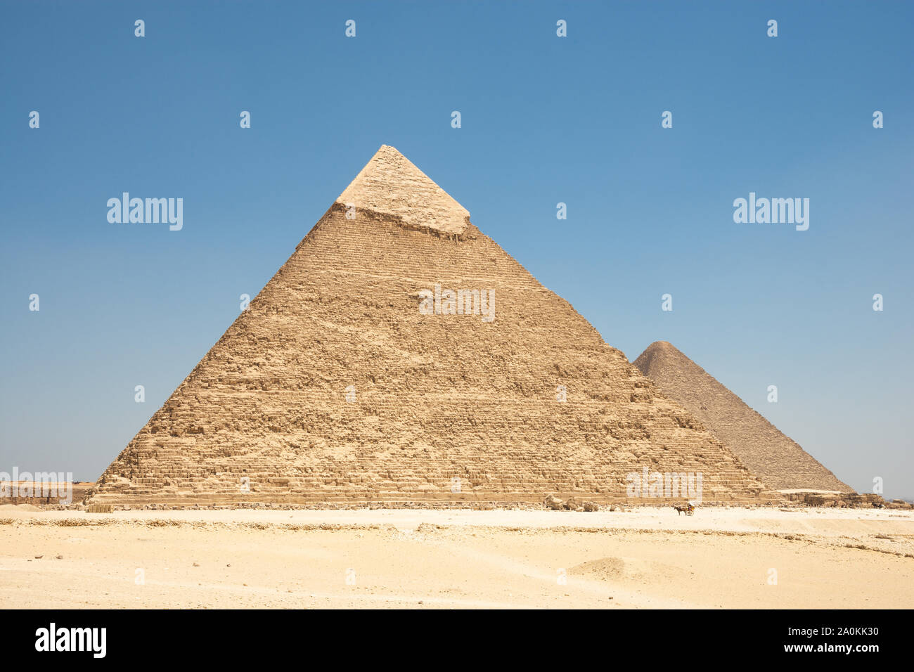 Pyramid of Khafre (also read as Khafra, Khefren) or of Chephren is the ...