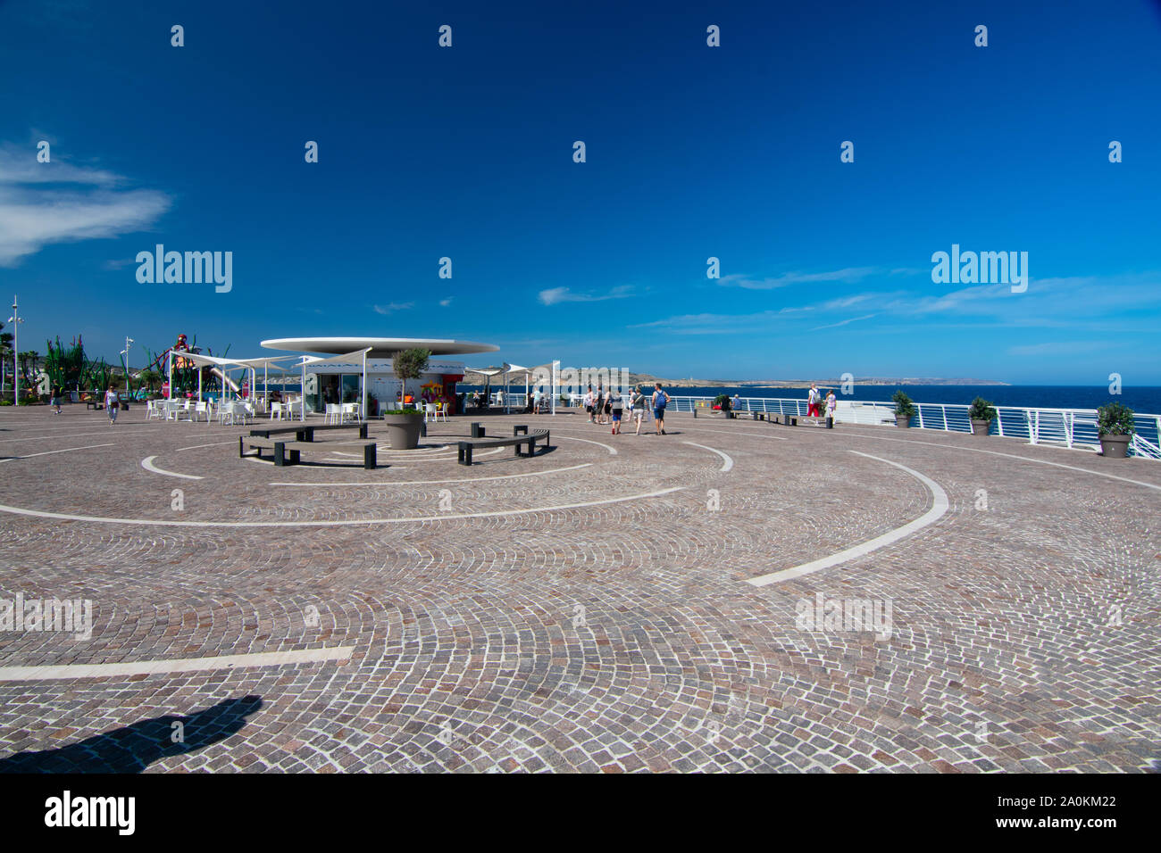 Bugibba square hi-res stock photography and images - Alamy