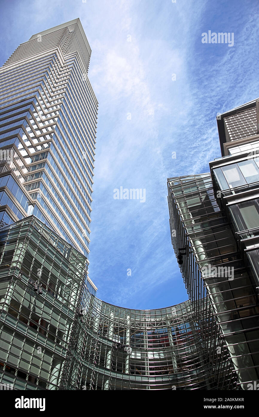 Luxury structure hi-res stock photography and images - Alamy