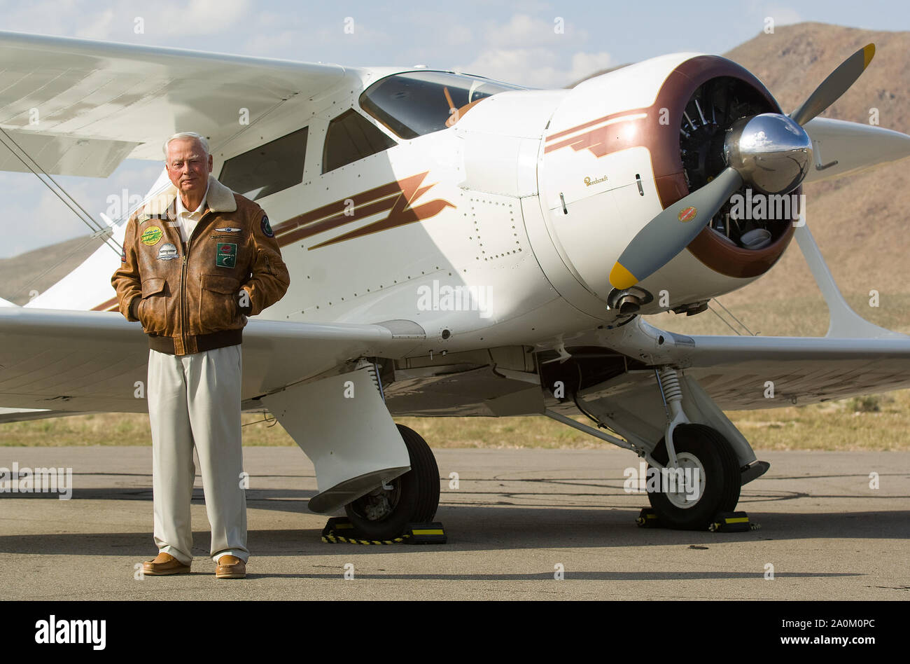 Flying m hi-res stock photography and images - Alamy