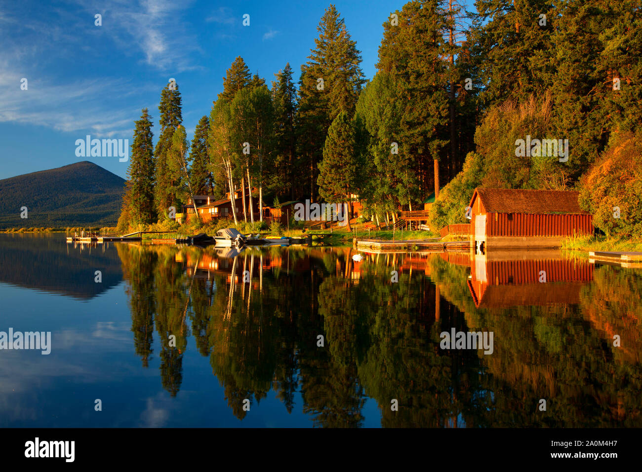 Upper klamath lake hi-res stock photography and images - Alamy