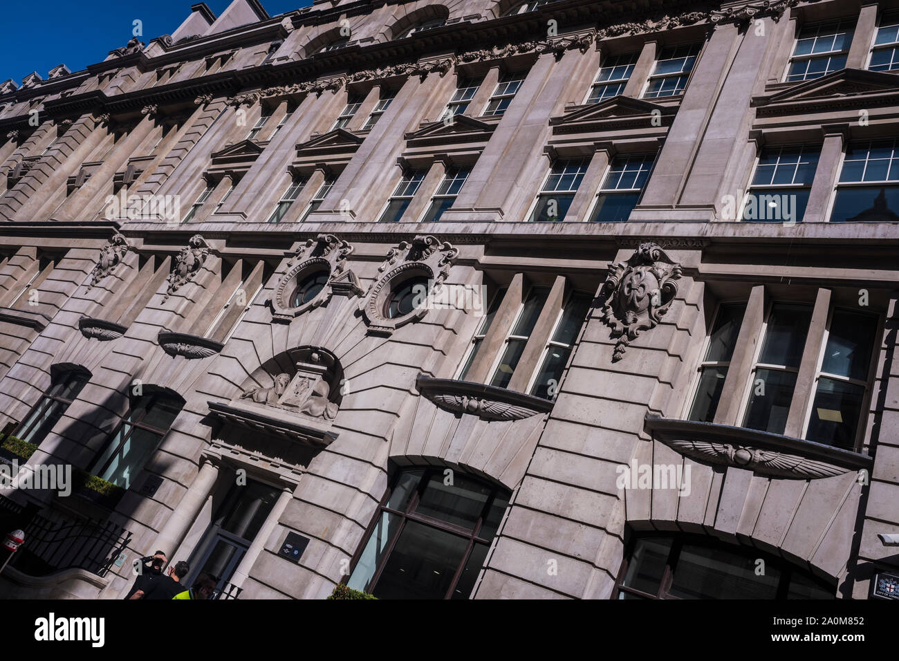 Late Victorian & Edwardian buildings of New Broad Street, City of ...