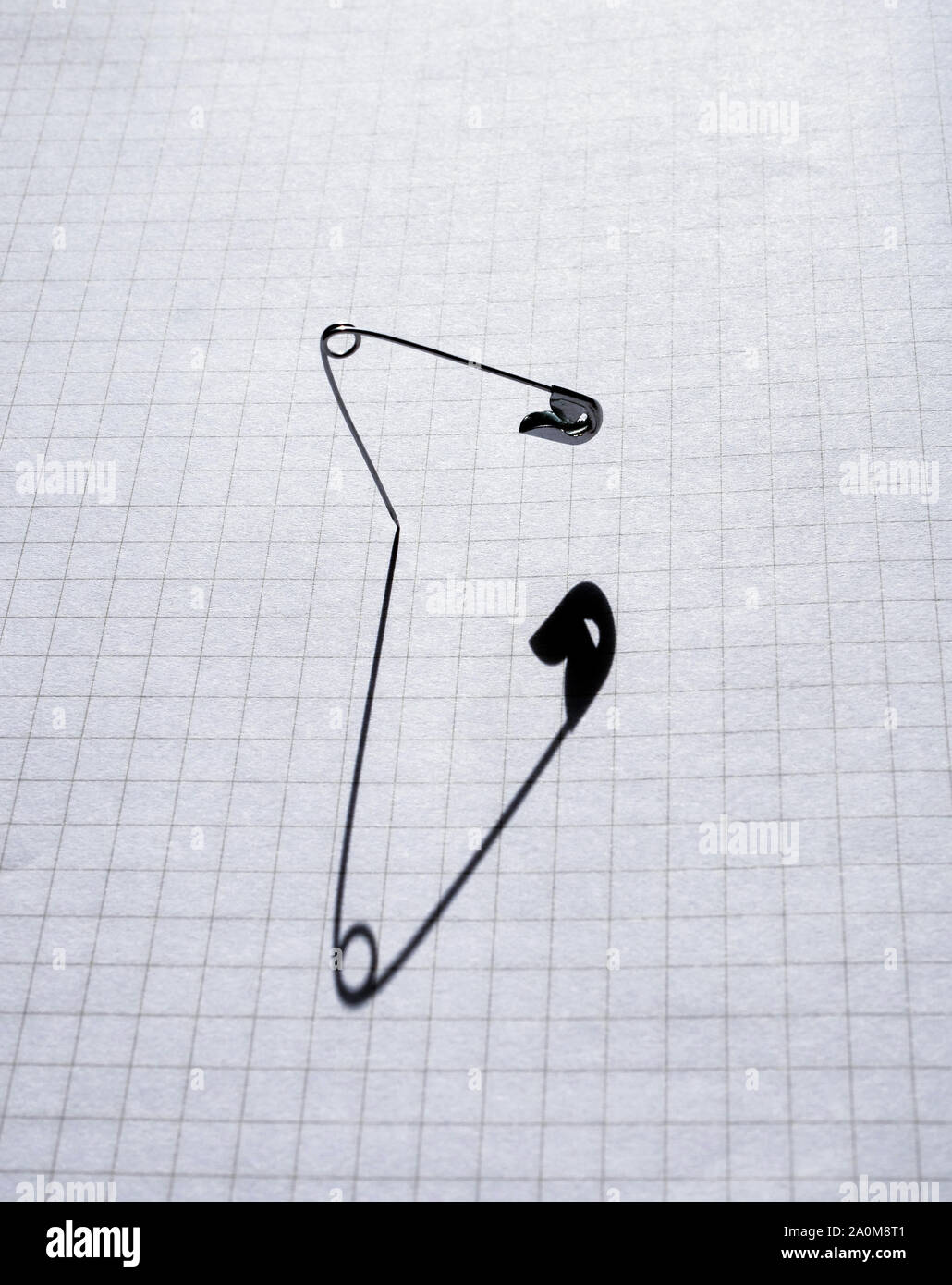 Closed safety pins hi-res stock photography and images - Alamy