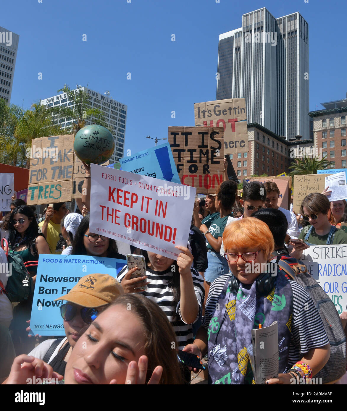 Los Angeles, United States. 20th Sep, 2019. Hundreds march from ...