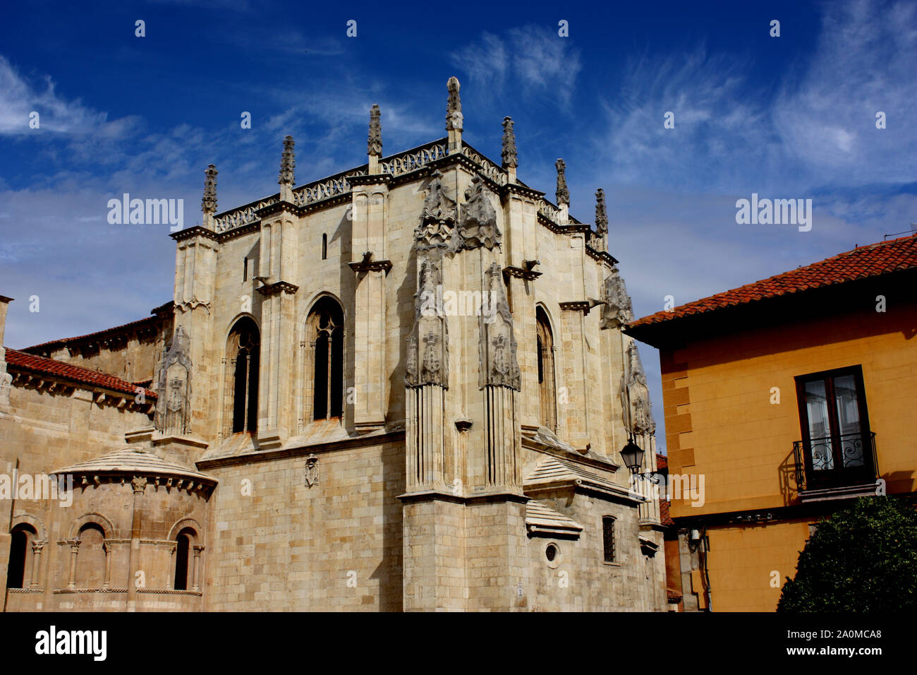 The basilica of San Isidoro in Leon, Spain Stock Photo - Alamy