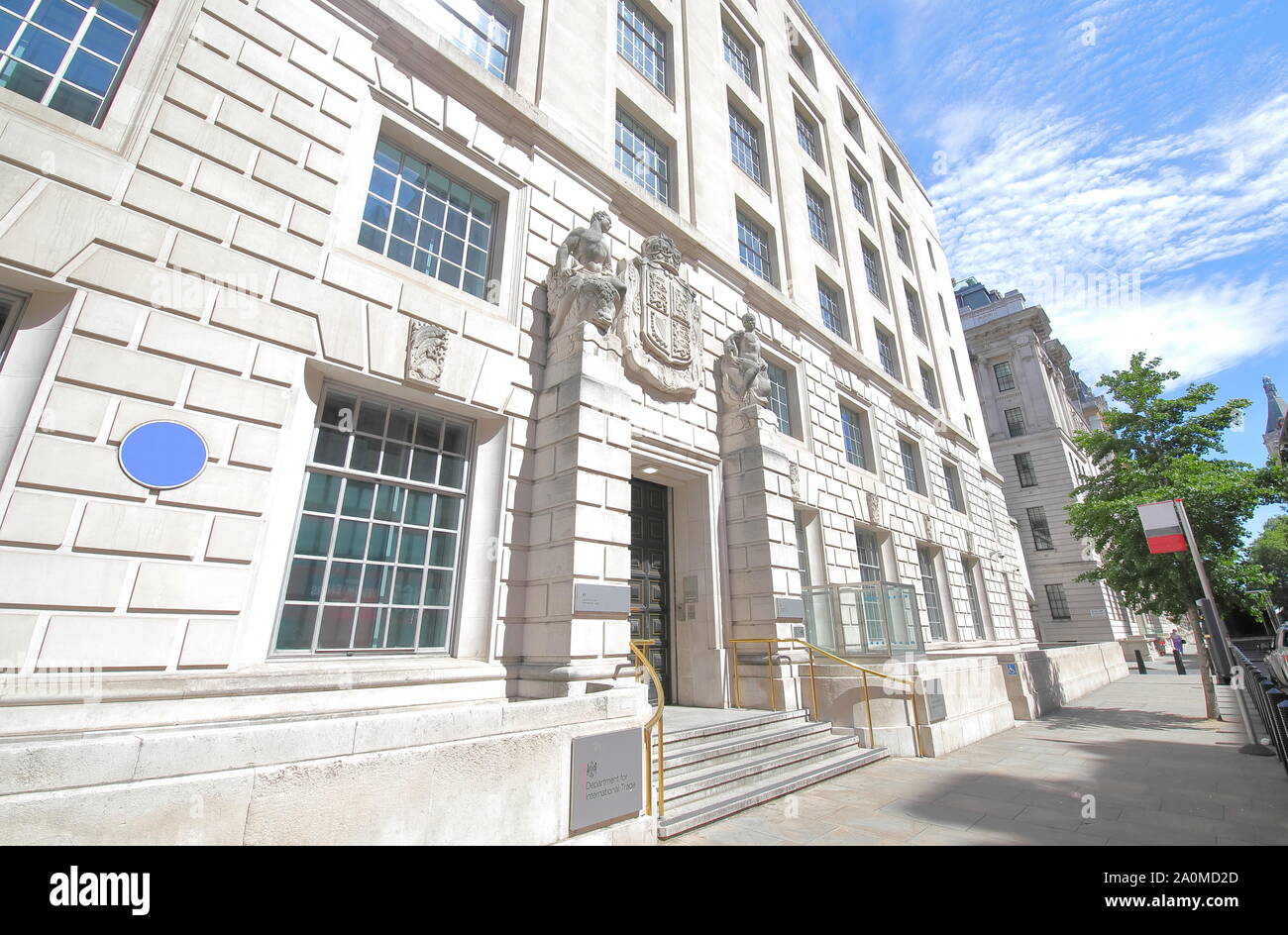 Department for trade london hi-res stock photography and images - Alamy