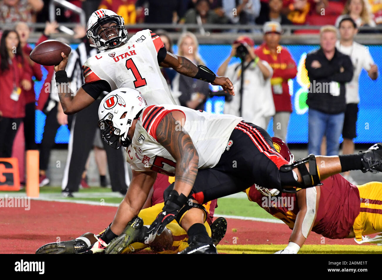 Los Angeles, CA. 20th Sep, 2019. USC Trojans defensive lineman Drake ...