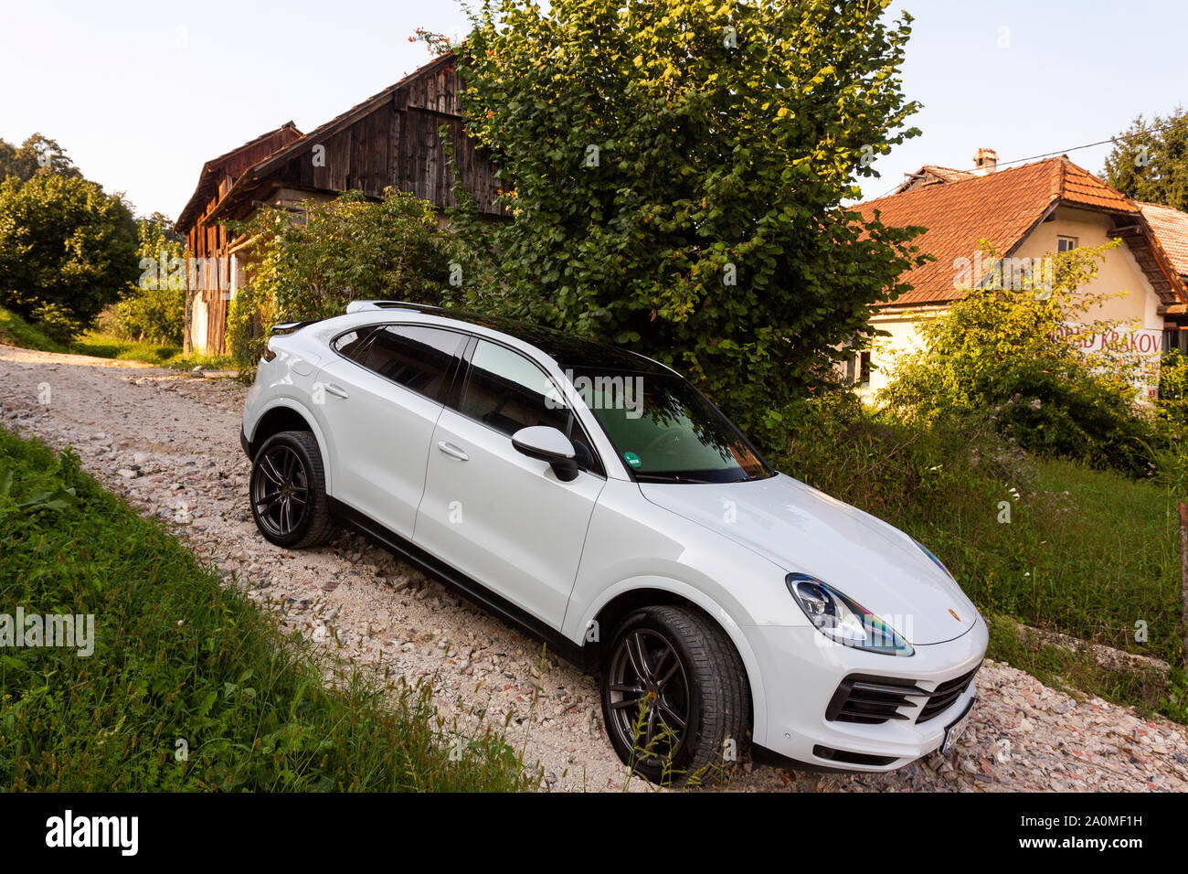 Porsche cayenne turbo 2019 hi-res stock photography and images - Alamy