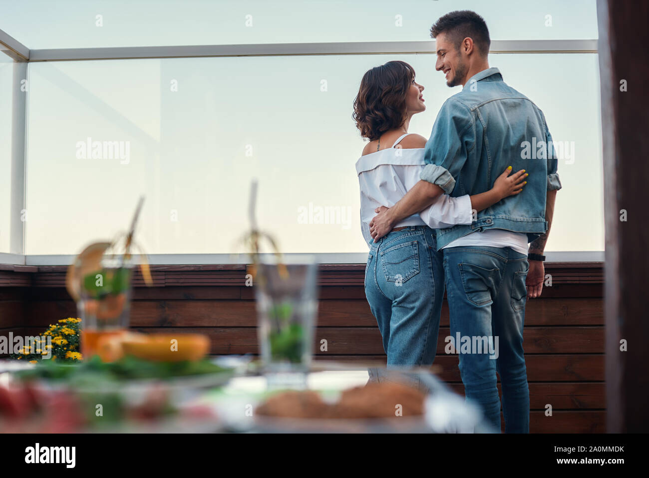 Couple flirting in bar hi-res stock photography and images - Alamy