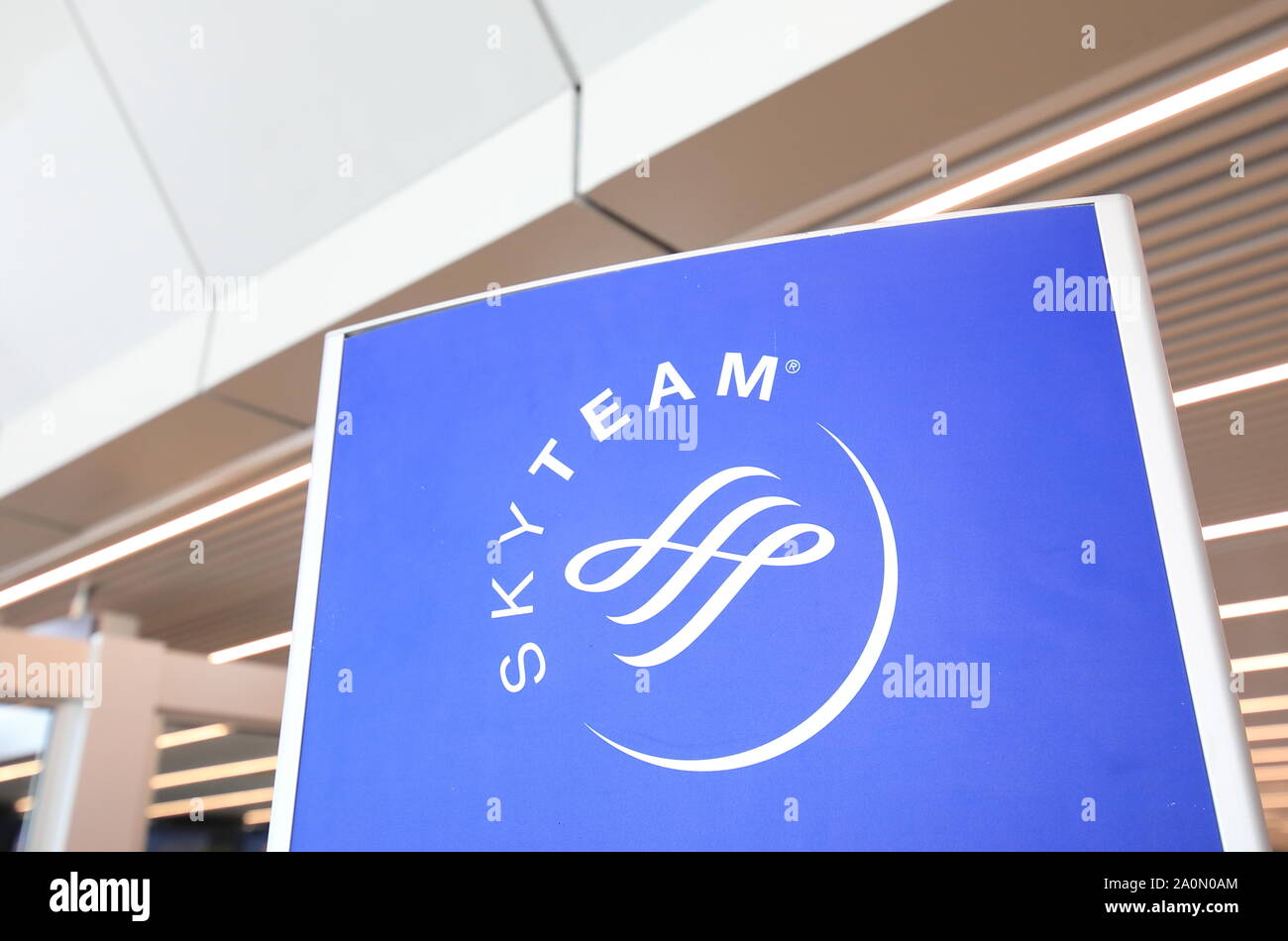 Skyteam logo hi-res stock photography and images - Alamy