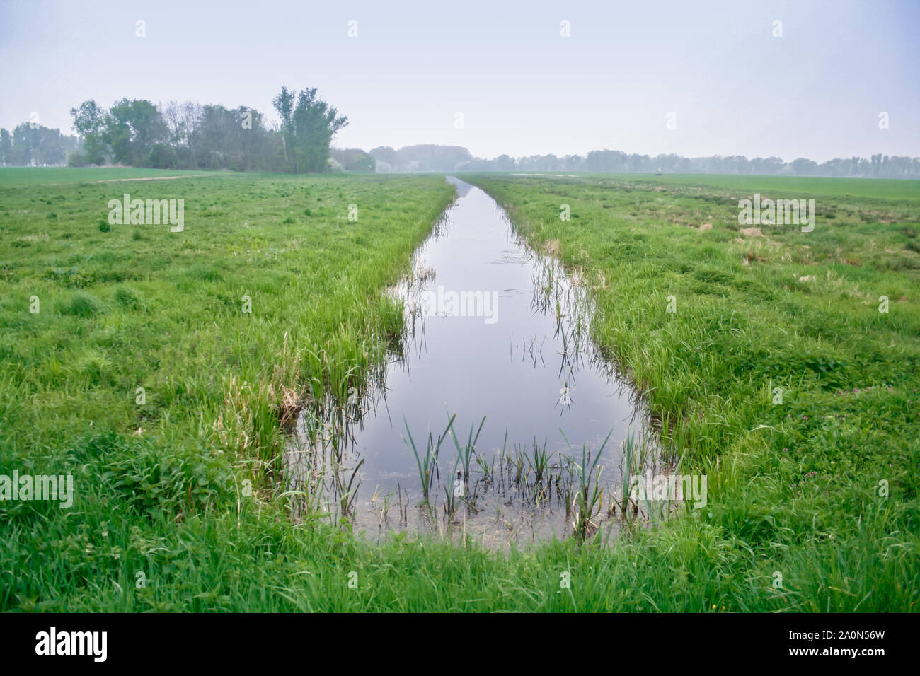 Field and water channel hi-res stock photography and images - Alamy