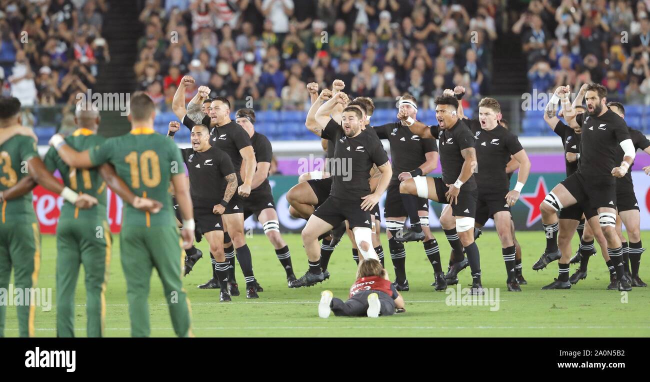 Yokohama, Japan. 21st Sep, 2019. New Zealand players perform a Maori ...