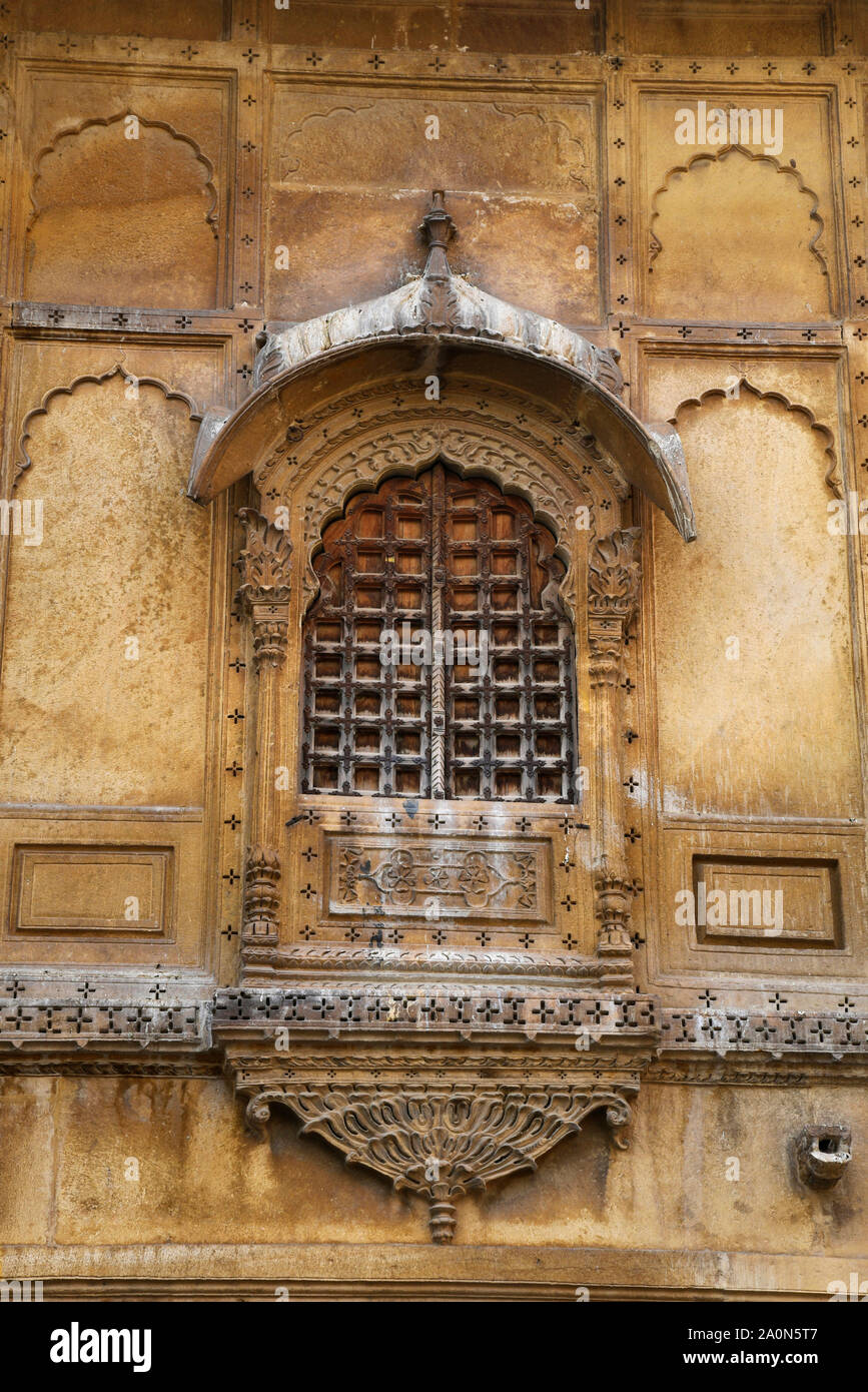 Haveli architecture details hi-res stock photography and images - Alamy