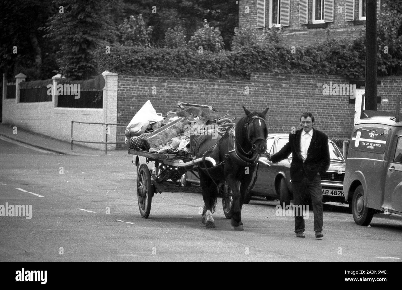 Rag and bone cart hi-res stock photography and images - Alamy