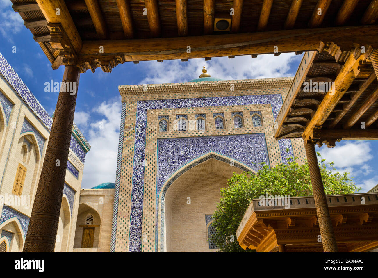 Pahlavan Mahmud mausoleum, Khiva Stock Photo - Alamy