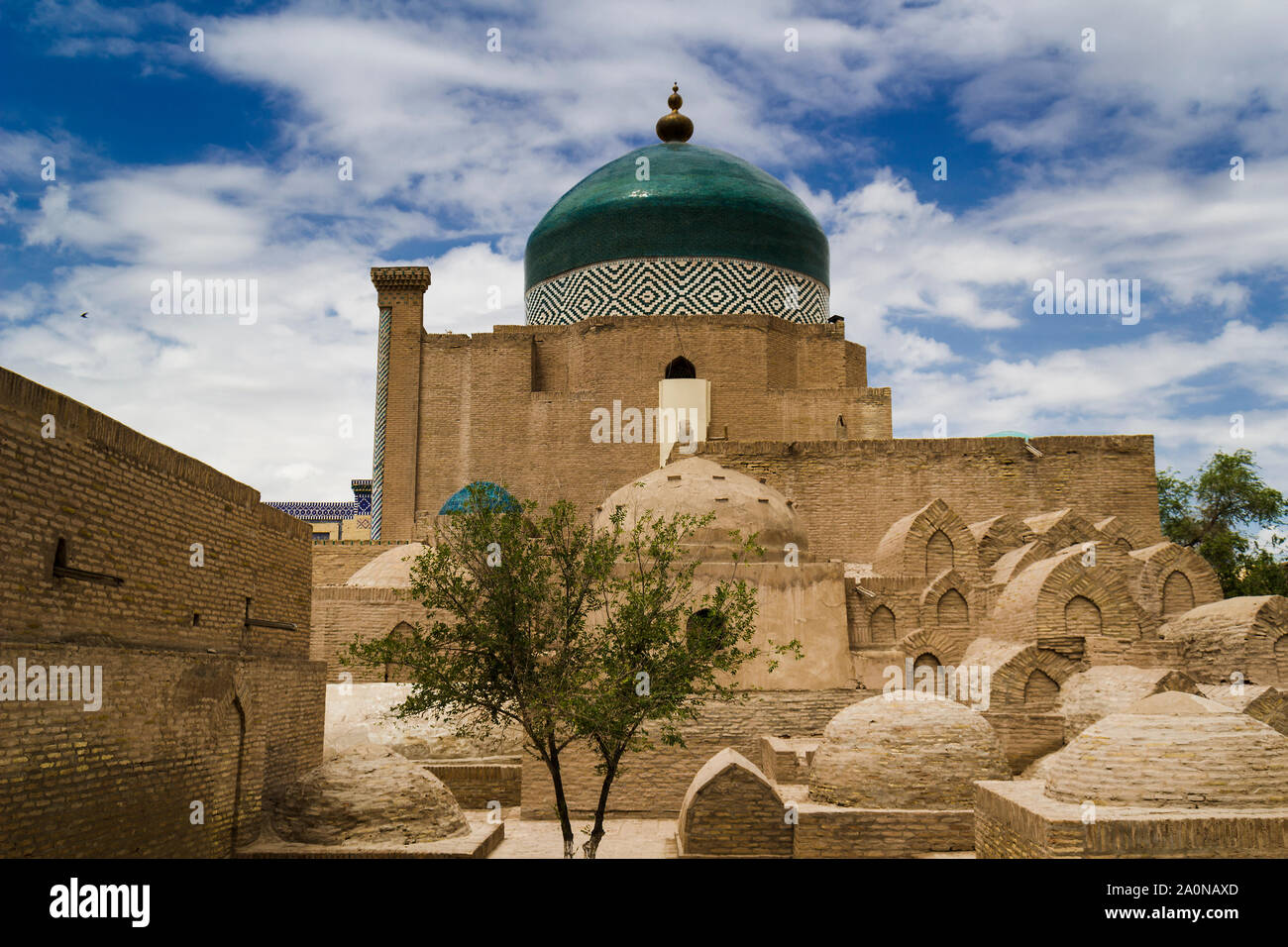 Pahlavan Mahmud mausoleum, Khiva Stock Photo - Alamy