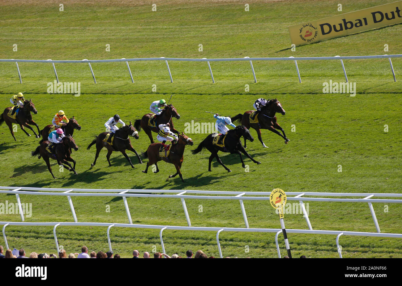 Maid In India and Jamie Spencer (8) lead the field home to win The ...