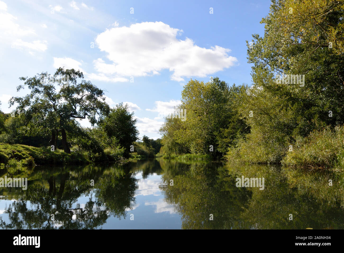 River bure coltishall hi-res stock photography and images - Alamy