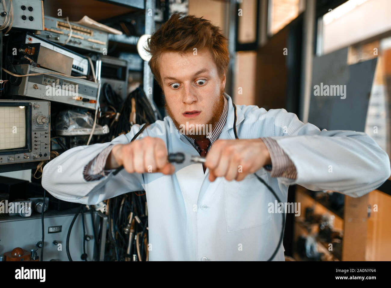 Technical lab wires hi-res stock photography and images - Alamy