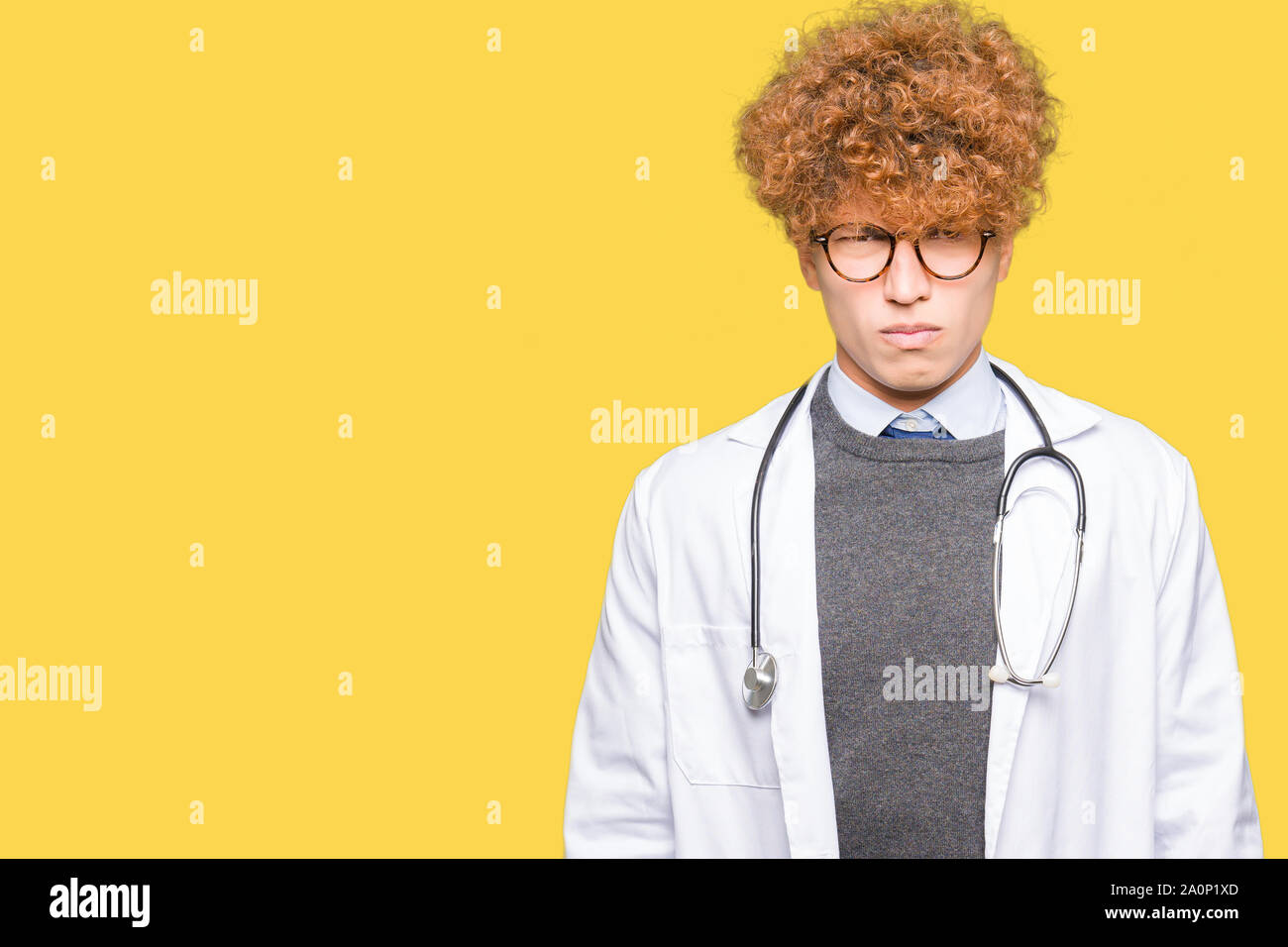 Skeptic doctor hi-res stock photography and images - Alamy