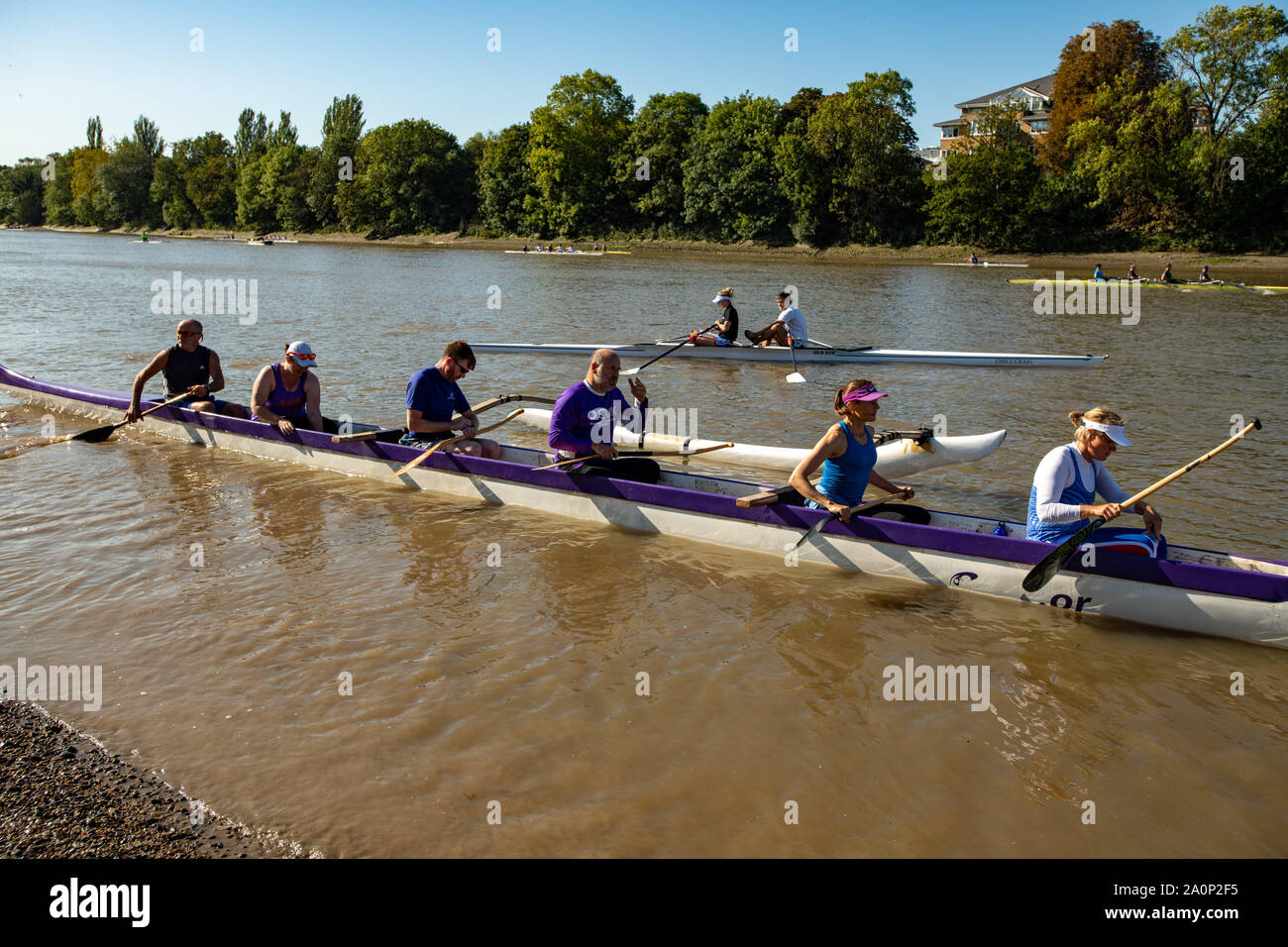 Outrig hi-res stock photography and images - Alamy